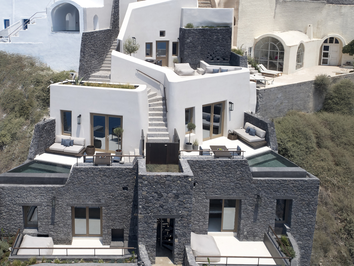 Biệt thự Vora bên rìa núi lửa Santorini
