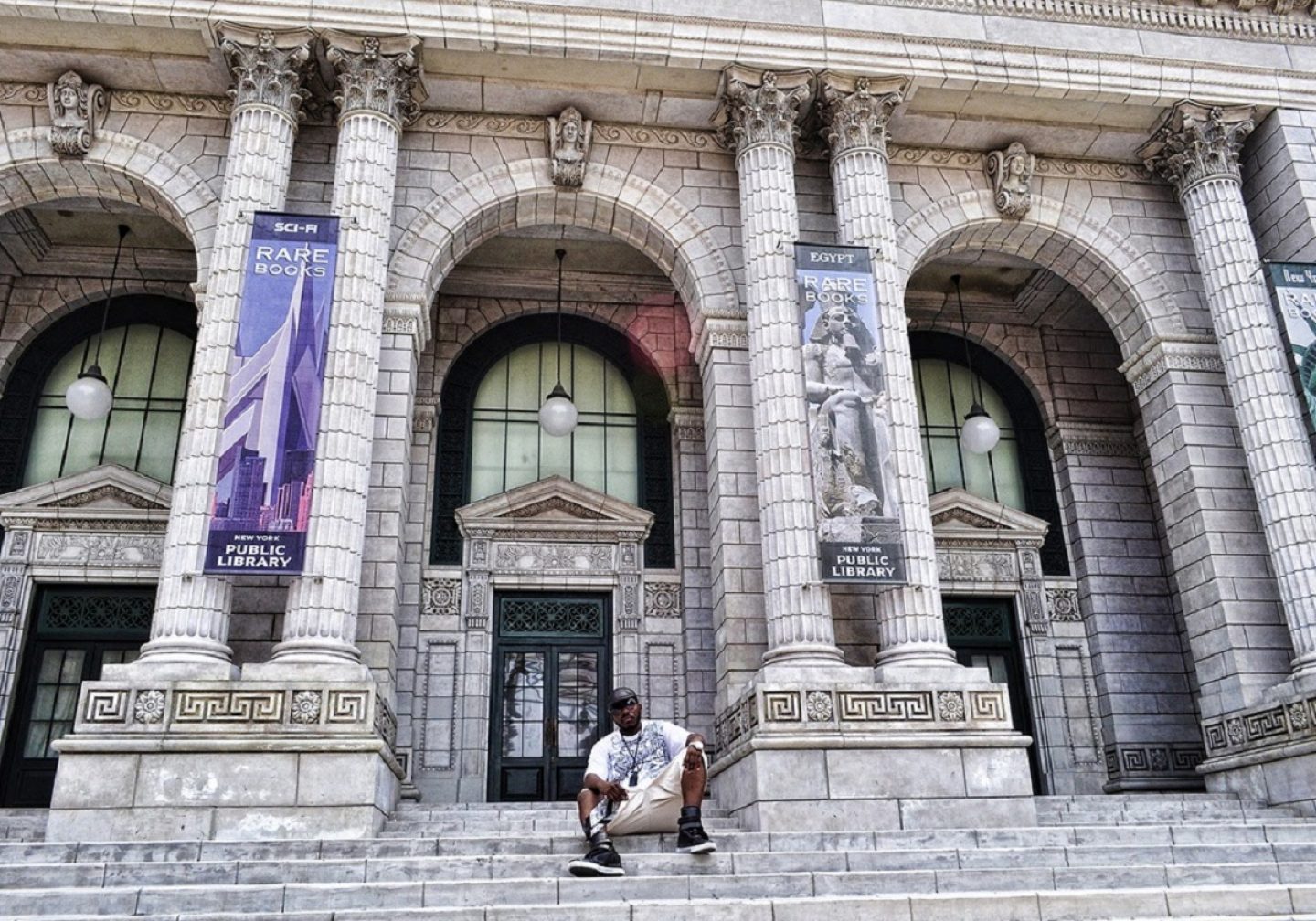 Explore the library of Harvard University - The most prestigious school ...