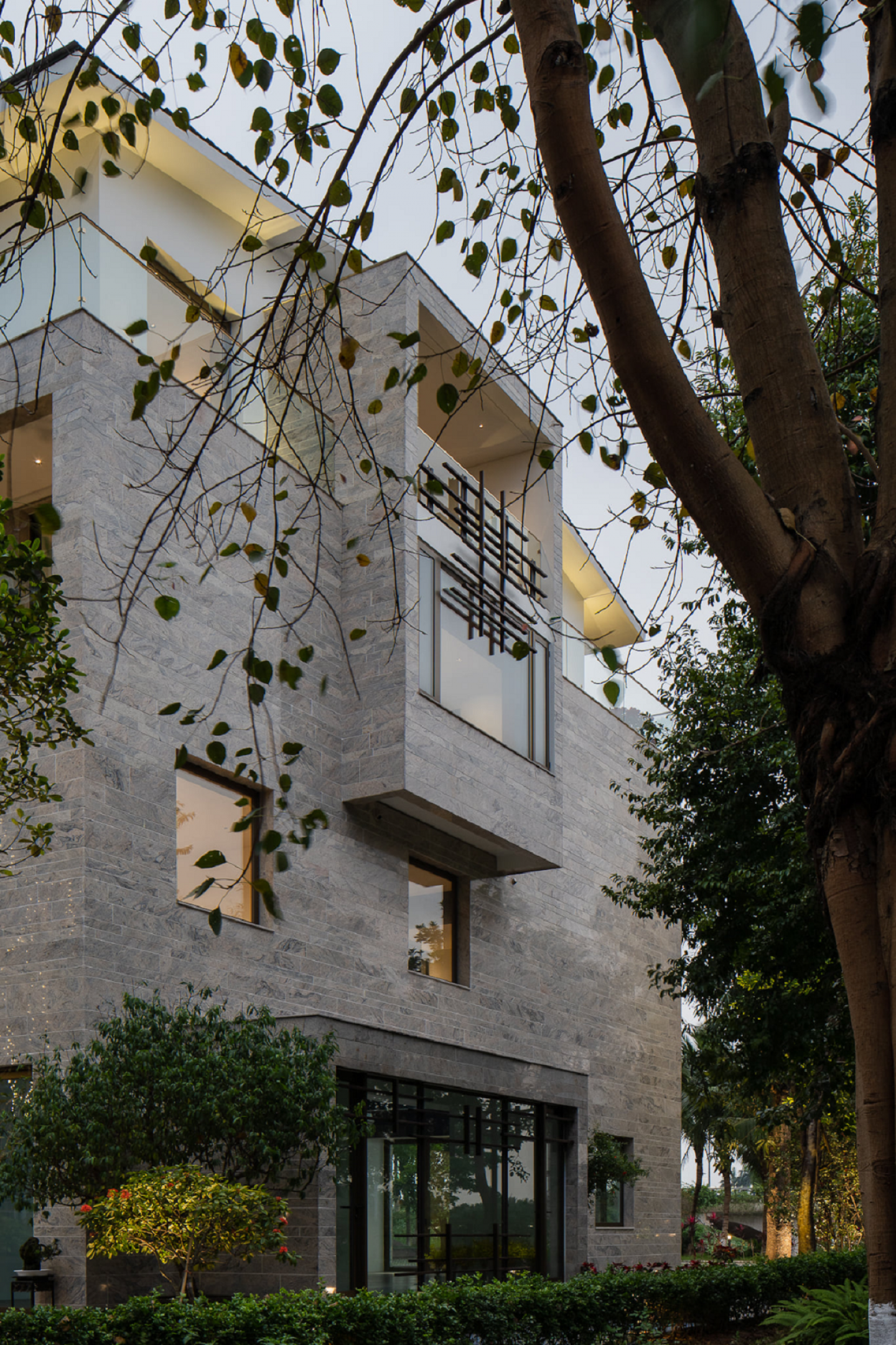 YU House - Khi ngôi nhà thuộc về bối cảnh - Công ty thiết kế kiến trúc ...