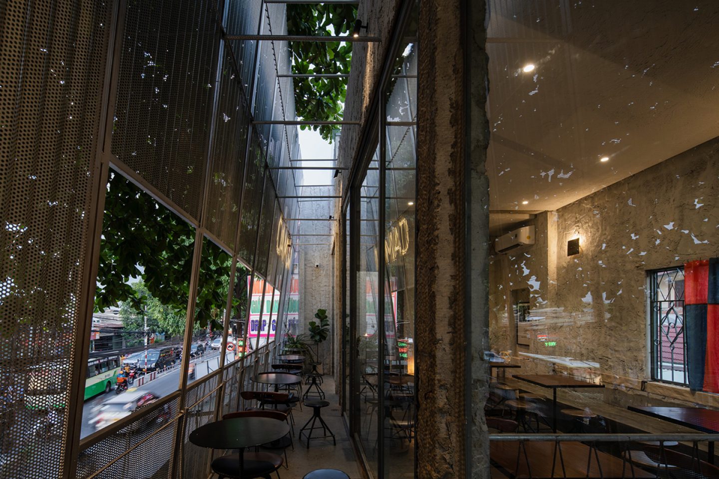 Nomad Café - Quán cafe với giải pháp có thể tái sử dụng vật liệu | A+H ...