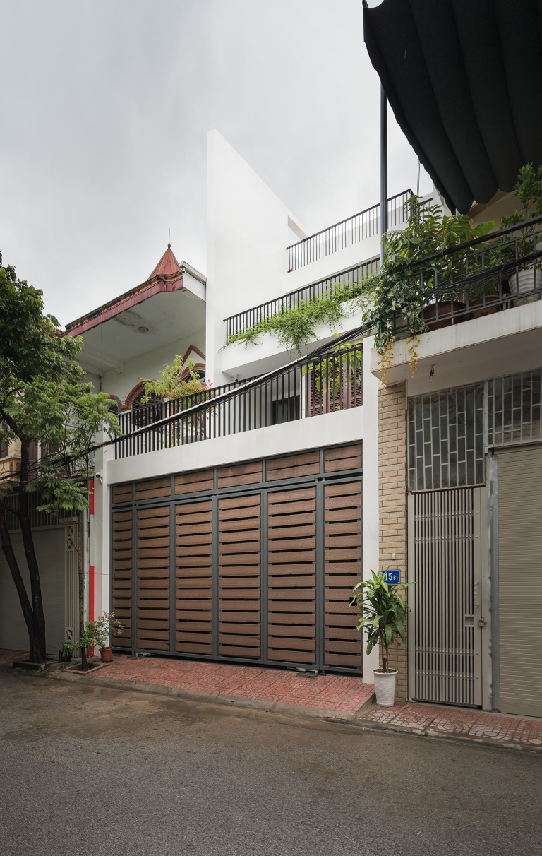 Sang House - Không gian tuổi thơ từ ngõ vào nhà | Nest.A